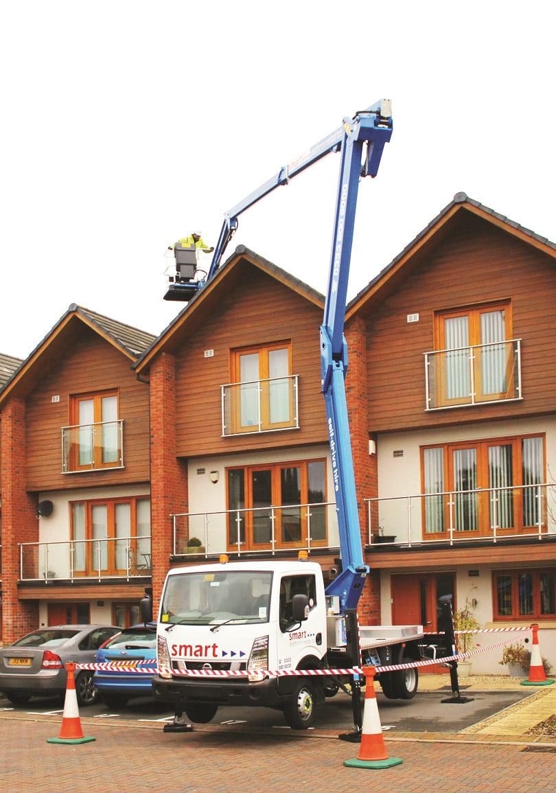 Z21 truck mounted powered access hire - Smart Rent-All
